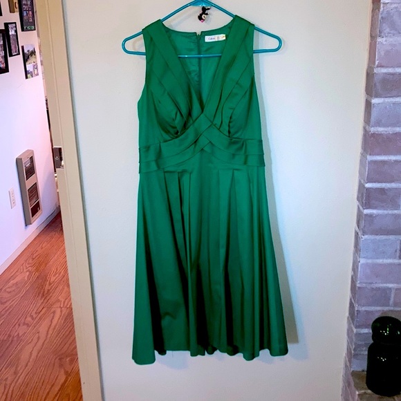 Calvin Klein | Dresses | Calvin Klein Emerald Green Retropin Up Dress ...